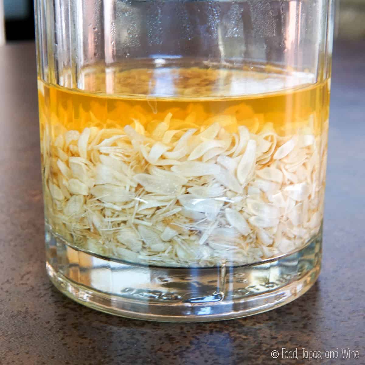 Orange Blossom Water (Agua de Azahar) - foodtapasandwine.com