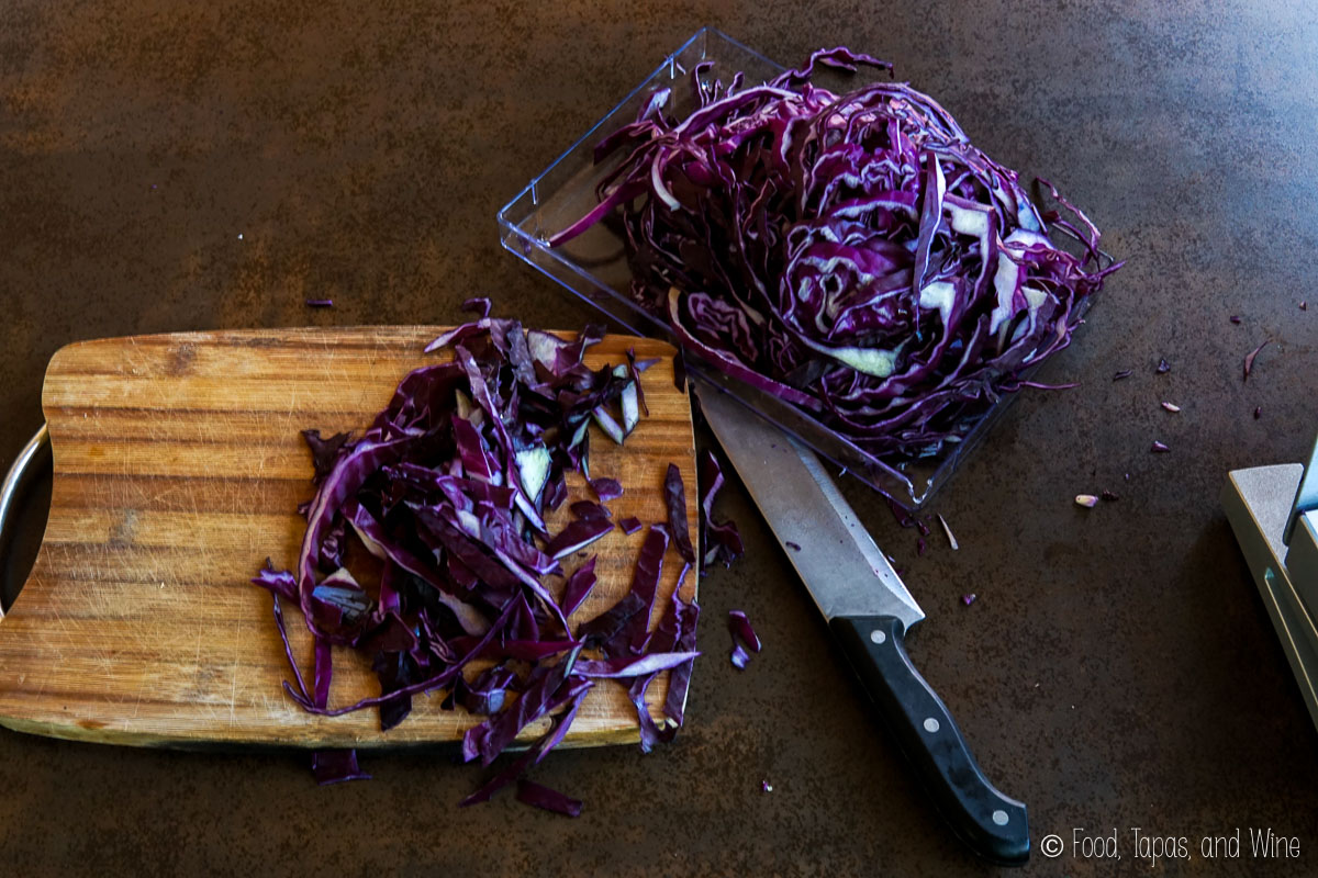 Pickled Red Cabbage (Col Lombarda Encurtida) - foodtapasandwine.com