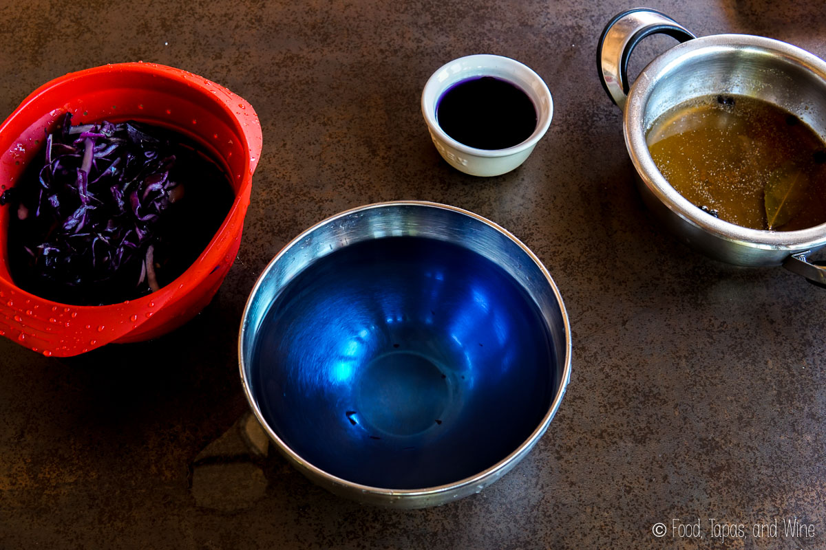 Pickled Red Cabbage (Col Lombarda Encurtida) - foodtapasandwine.com